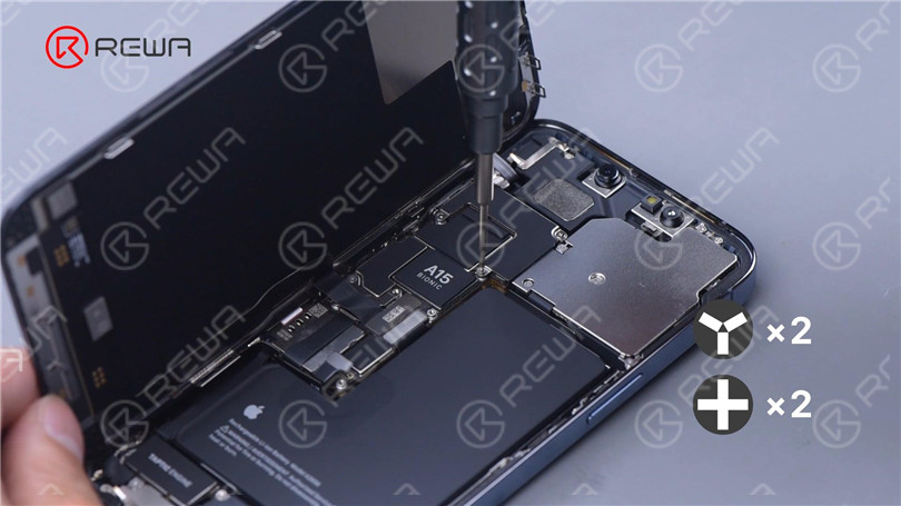 iPhone 13 Pro Teardown: